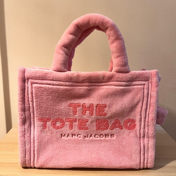 Marc Jacobs | Bags | Marc Jacobs The Terry Medium Tote Bag In Light ...